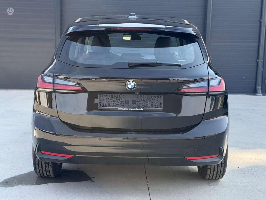 Melns BMW 220 2023 Kauņa, ar dzinēja tilpumu 2.00 L un nobraukumu 163 tūkst. km par 13850 €, foto 4 vietnē AUTOMOTO.COM.LV