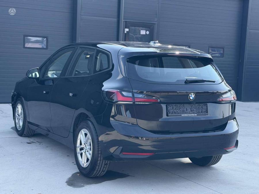 Melns BMW 220 2023 Kauņa, ar dzinēja tilpumu 2.00 L un nobraukumu 163 tūkst. km par 13850 €, foto 5 vietnē AUTOMOTO.COM.LV
