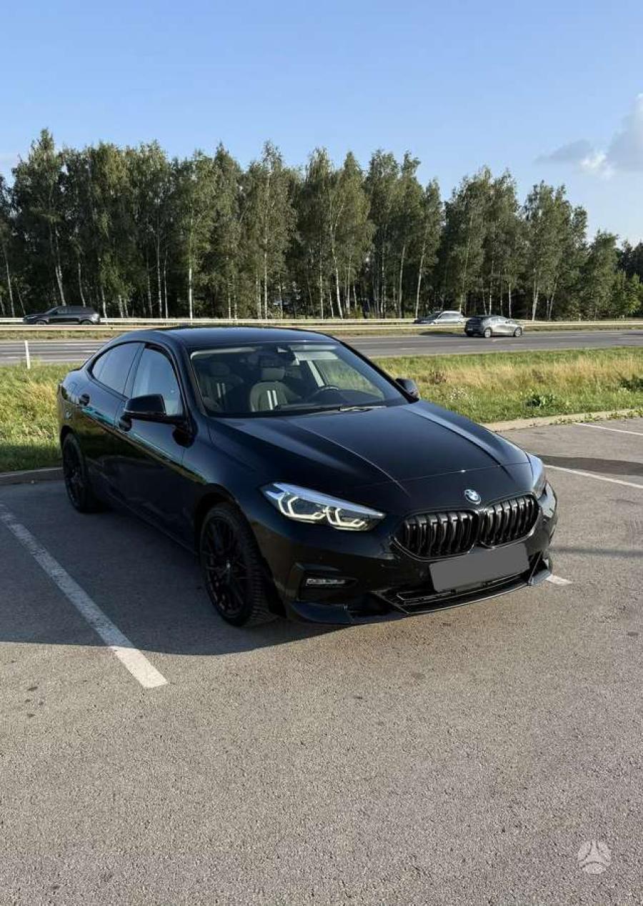 Black BMW 220 2020 in Kaunas, with an engine capacity of 2.00 L and mileage of 199 thousand km for 21700 €, photo 1 on AUTOMOTO.COM.LV