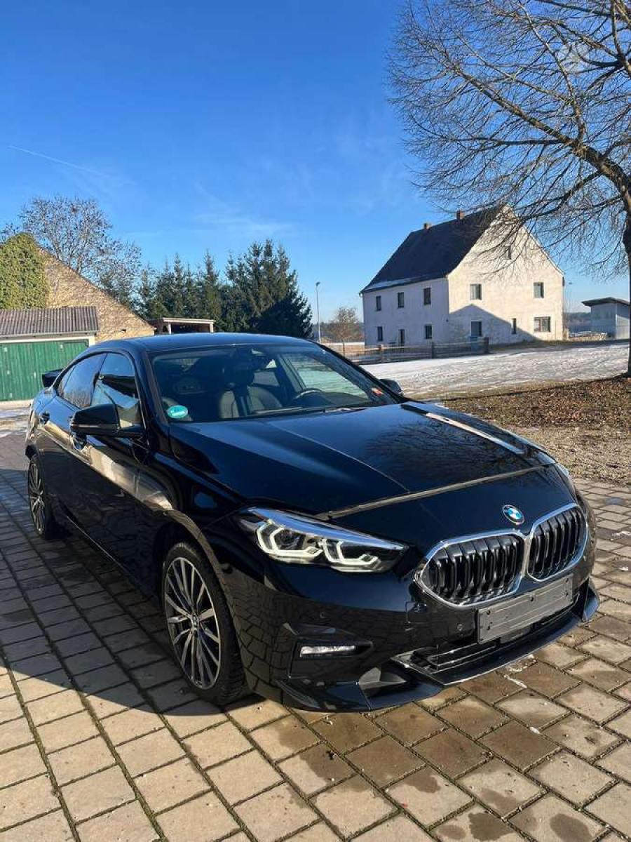 Black BMW 220 2024 in Panevezys, with an engine capacity of 0.00 L and mileage of 40 thousand km for 17900 €, photo 1 on AUTOMOTO.COM.LV