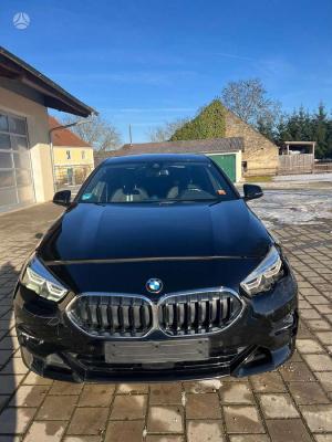 Black BMW 220 2024 in Panevezys, with an engine capacity of 0.00 L and mileage of 40 thousand km for 17900 €, photo 4 on AUTOMOTO.COM.LV