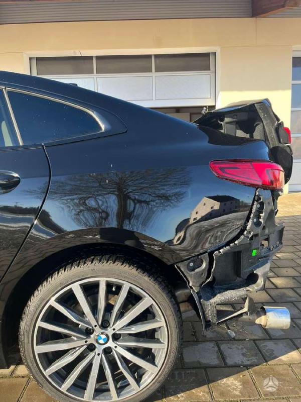 Melns BMW 220 2024 Panevēža, ar dzinēja tilpumu 0.00 L un nobraukumu 40 tūkst. km par 17900 €, foto 6 vietnē AUTOMOTO.COM.LV