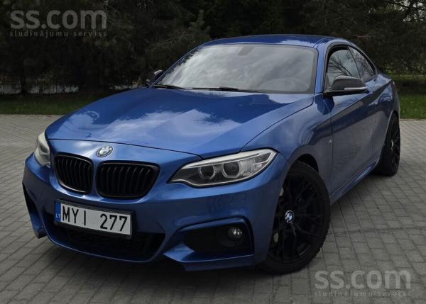 Blue BMW 220 2014 in Riga, with an engine capacity of 2.00 L and mileage of 162 thousand km for 12950 €, photo 2 on AUTOMOTO.COM.LV