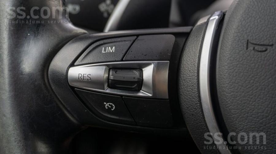 Blue BMW 220 2014 in Riga, with an engine capacity of 2.00 L and mileage of 162 thousand km for 13990 €, photo 20 on AUTOMOTO.COM.LV