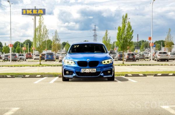 Blue BMW 220 2014 in Riga, with an engine capacity of 2.00 L and mileage of 162 thousand km for 13190 €, photo 3 on AUTOMOTO.COM.LV
