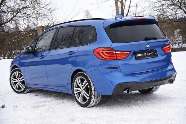 Blue BMW 220 2015 in Tukums, with an engine capacity of 2.00 L and mileage of 193 thousand km for 13490 €, photo 3 on AUTOMOTO.COM.LV