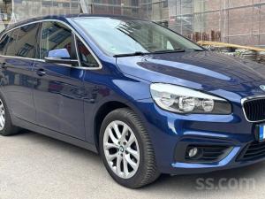 Blue BMW 220 2016 in Riga, with an engine capacity of 2.00 L and mileage of 225 thousand km for 9000 €, photo 5 on AUTOMOTO.COM.LV