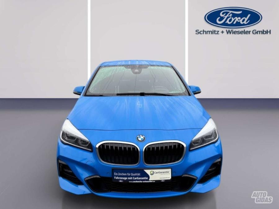 Blue BMW 220 2020 in Kaunas, with an engine capacity of 2.00 L and mileage of 71 thousand km for 28055 €, photo 2 on AUTOMOTO.COM.LV