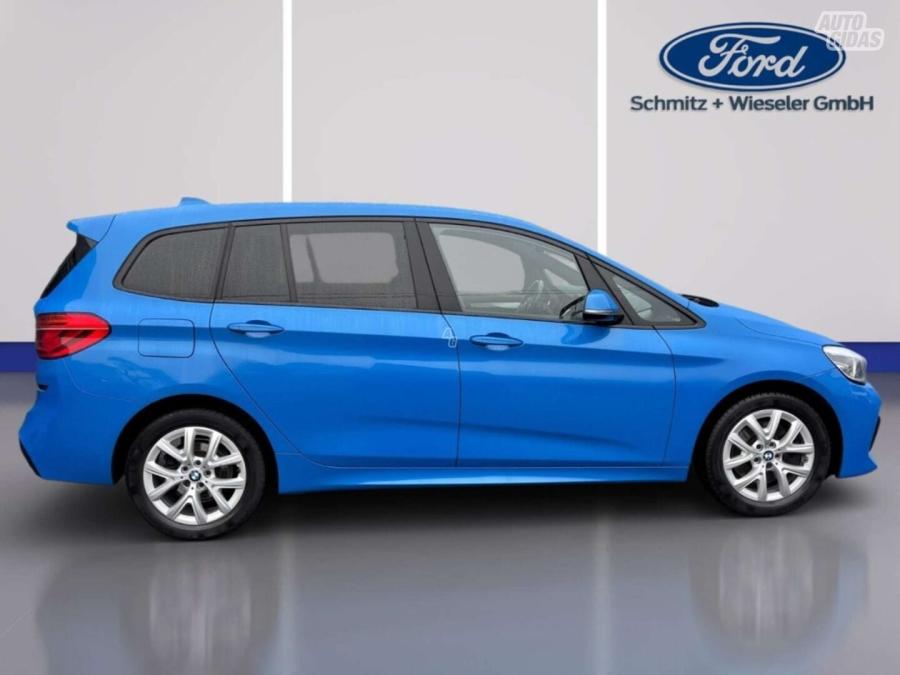 Blue BMW 220 2020 in Kaunas, with an engine capacity of 2.00 L and mileage of 71 thousand km for 28055 €, photo 5 on AUTOMOTO.COM.LV