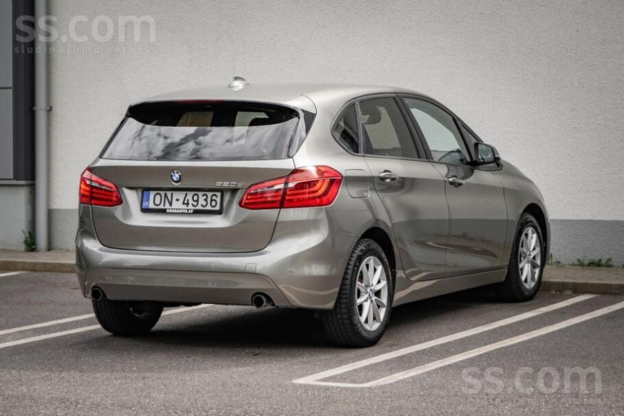 Grey BMW 220 2016 in Riga, with an engine capacity of 2.00 L and mileage of 271 thousand km for 9500 €, photo 5 on AUTOMOTO.COM.LV