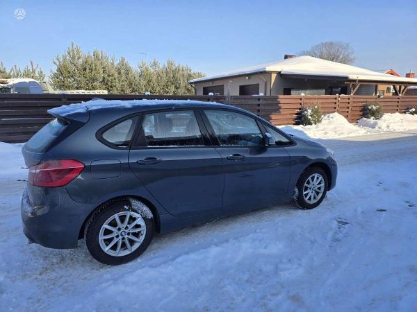 Grey BMW 220 2018 in Kaunas, with an engine capacity of 2.00 L and mileage of 114 thousand km for 9850 €, photo 9 on AUTOMOTO.COM.LV