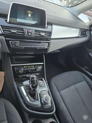 Grey BMW 220 2018 in Kaunas, with an engine capacity of 2.00 L and mileage of 114 thousand km for 9850 €, photo 18 on AUTOMOTO.COM.LV