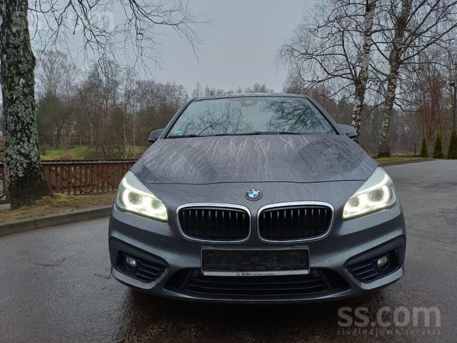 Pelēks BMW 220 2015 Valmiera, ar dzinēja tilpumu 2.00 L un nobraukumu 216 tūkst. km par 10200 €, foto 2 vietnē AUTOMOTO.COM.LV