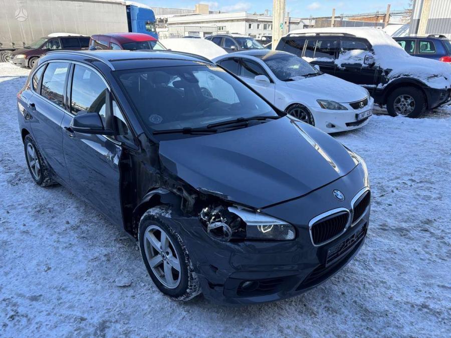Pelēks BMW 220 2015 Mažeikiai, ar dzinēja tilpumu 2.00 L un nobraukumu 180 tūkst. km par 4699 €, foto 6 vietnē AUTOMOTO.COM.LV