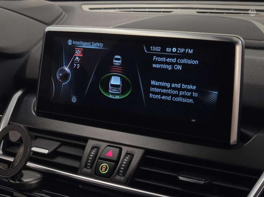 Grey BMW 220 2015 in Marijampole, with an engine capacity of 2.00 L and mileage of 280 thousand km for 11750 €, photo 32 on AUTOMOTO.COM.LV