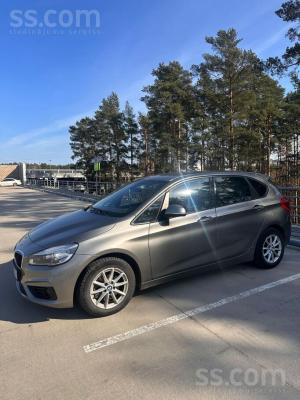 Grey BMW 220 2016 in Riga, with an engine capacity of 2.00 L and mileage of 270 thousand km for 5000 €, photo  on AUTOMOTO.COM.LV
