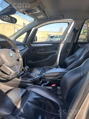 Grey BMW 220 2016 in Riga, with an engine capacity of 2.00 L and mileage of 270 thousand km for 5000 €, photo 6 on AUTOMOTO.COM.LV
