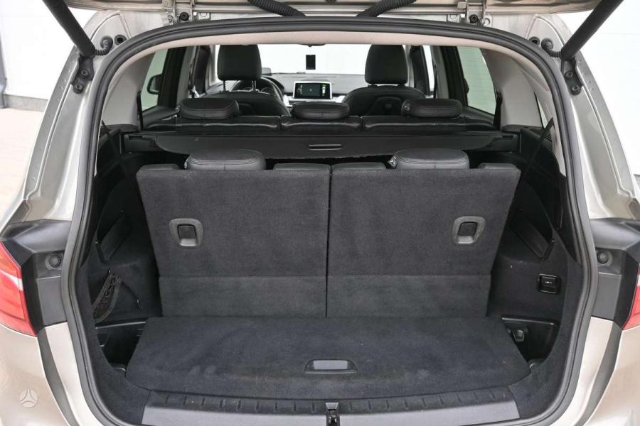 Pelēks BMW 220 2016 Kretinga, ar dzinēja tilpumu 2.00 L un nobraukumu 286 tūkst. km par 9999 €, foto 14 vietnē AUTOMOTO.COM.LV