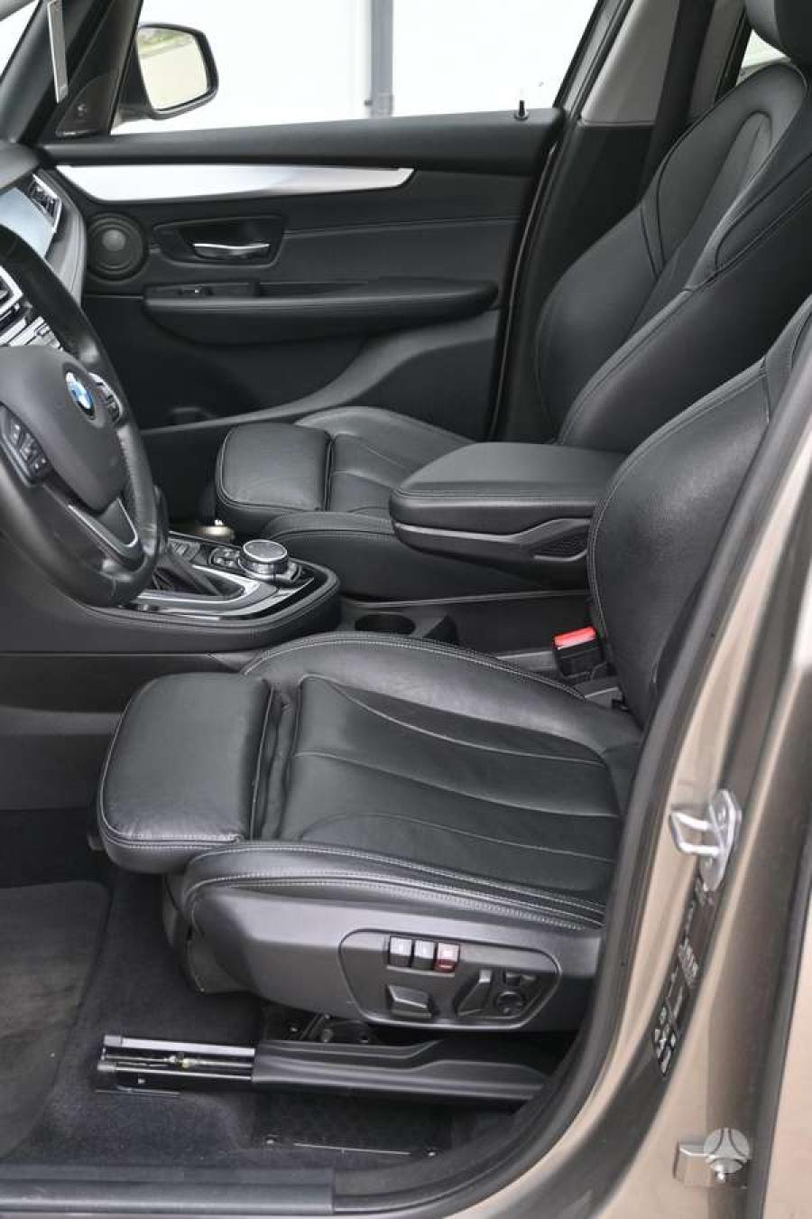 Pelēks BMW 220 2016 Kretinga, ar dzinēja tilpumu 2.00 L un nobraukumu 286 tūkst. km par 9999 €, foto 17 vietnē AUTOMOTO.COM.LV