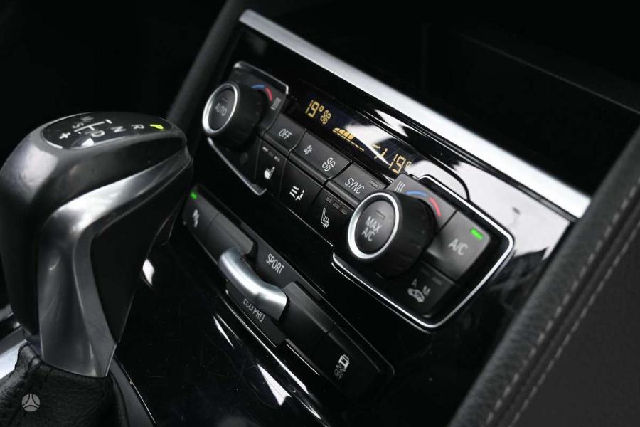 Pelēks BMW 220 2016 Kretinga, ar dzinēja tilpumu 2.00 L un nobraukumu 286 tūkst. km par 9999 €, foto 25 vietnē AUTOMOTO.COM.LV