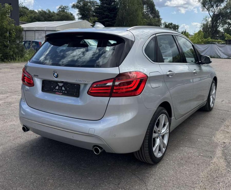 Pelēks BMW 220 2016 Panevēža, ar dzinēja tilpumu 2.00 L un nobraukumu 172 tūkst. km par 11500 €, foto 4 vietnē AUTOMOTO.COM.LV