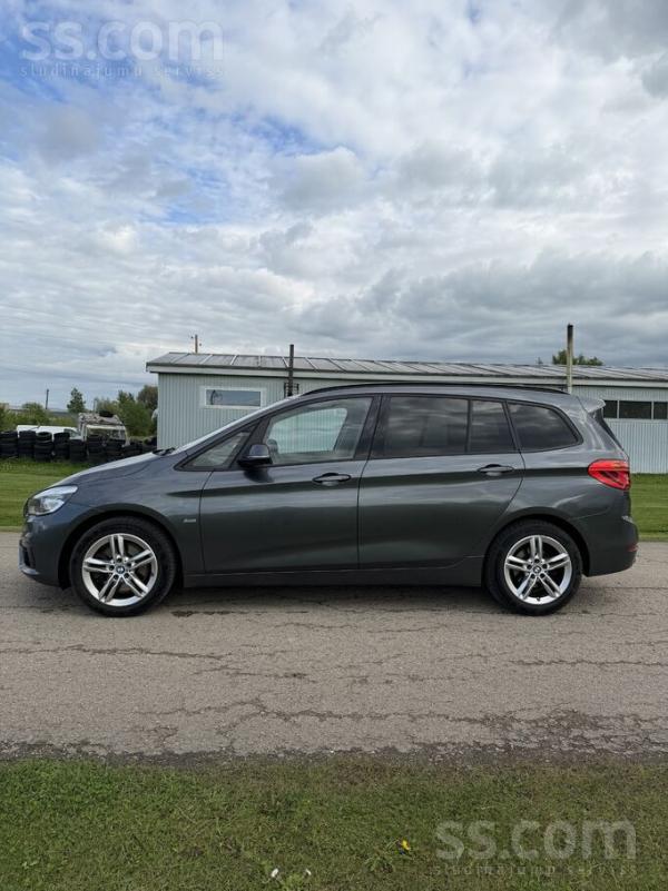 Pelēks BMW 220 2017 Bauska, ar dzinēja tilpumu 2.00 L un nobraukumu 300 tūkst. km par 9700 €, foto 2 vietnē AUTOMOTO.COM.LV