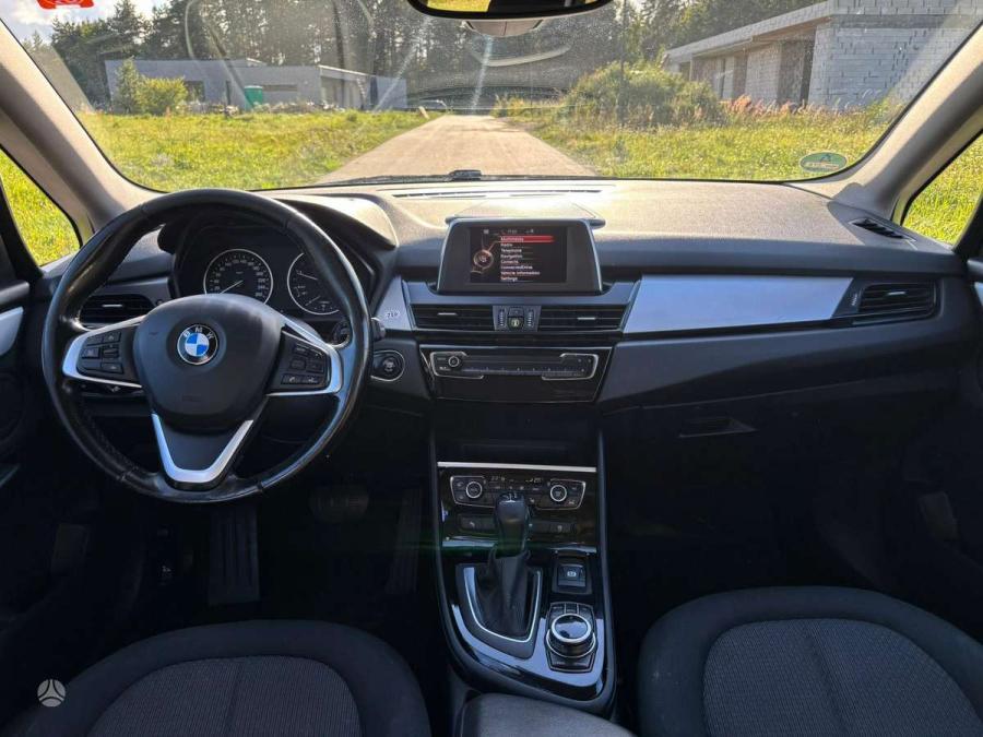 Pelēks BMW 220 2017 Viļņa, ar dzinēja tilpumu 2.00 L un nobraukumu 164 tūkst. km par 8999 €, foto 15 vietnē AUTOMOTO.COM.LV