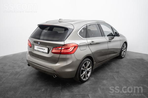 BMW 220 2014 in Riga, with an engine capacity of 2.00 L and mileage of 221 thousand km for 10999 €, photo 4 on AUTOMOTO.COM.LV