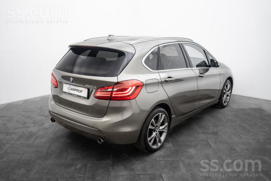 BMW 220 2014 in Riga, with an engine capacity of 2.00 L and mileage of 221 thousand km for 10999 €, photo 5 on AUTOMOTO.COM.LV