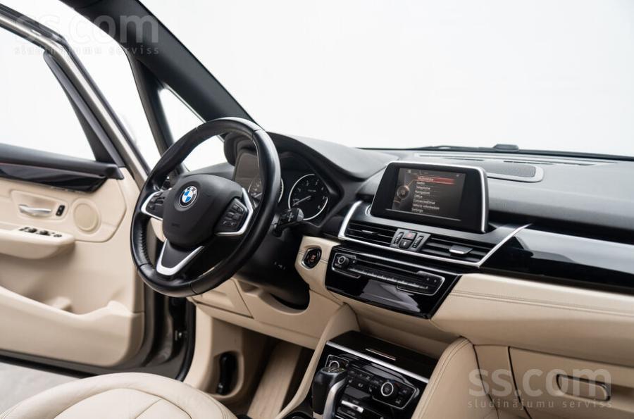 BMW 220 2014 in Riga, with an engine capacity of 2.00 L and mileage of 221 thousand km for 10999 €, photo 12 on AUTOMOTO.COM.LV