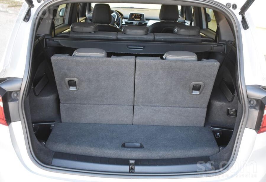 BMW 220 2016 in Talsi, with an engine capacity of 2.00 L and mileage of 336 thousand km for 7900 €, photo 11 on AUTOMOTO.COM.LV