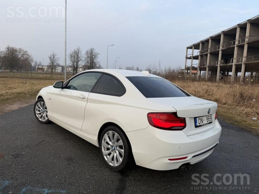 Balts BMW 220 2015 Jelgava, ar dzinēja tilpumu 2.00 L un nobraukumu 271 tūkst. km par 13100 €, foto 9 vietnē AUTOMOTO.COM.LV