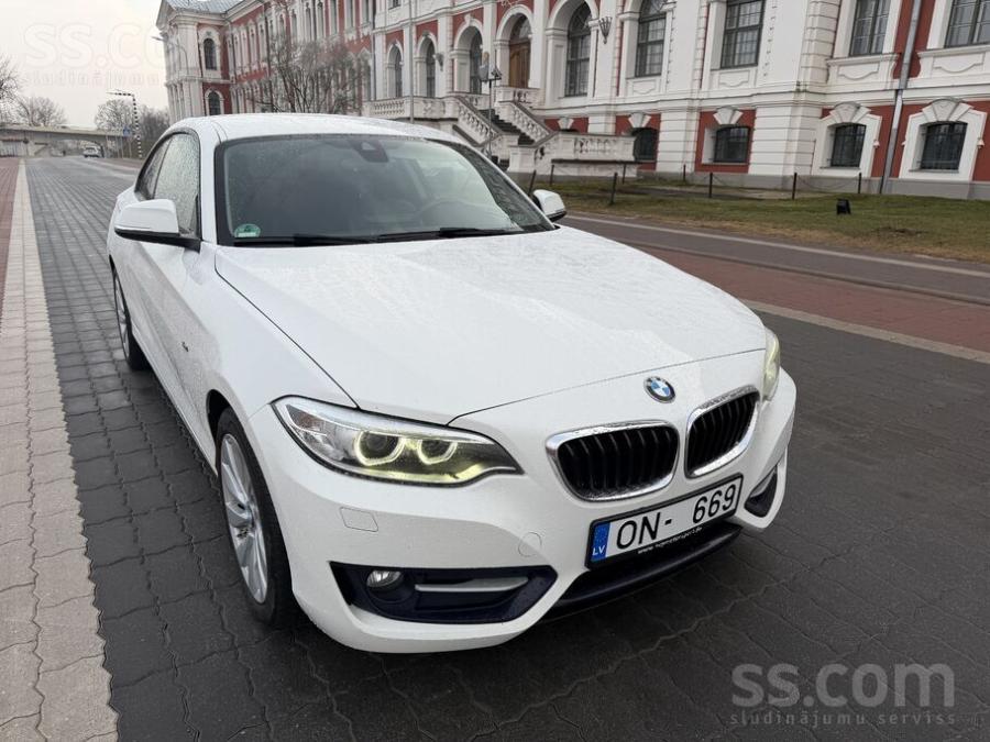 Balts BMW 220 2015 Jelgava, ar dzinēja tilpumu 2.00 L un nobraukumu 271 tūkst. km par 13100 €, foto 32 vietnē AUTOMOTO.COM.LV