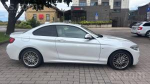 White BMW 220 2015 in Riga, with an engine capacity of 2.00 L and mileage of 116 thousand km for 17000 €, photo 9 on AUTOMOTO.COM.LV
