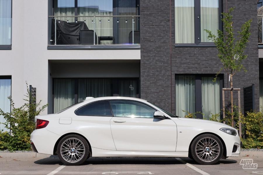 Balts BMW 220 2015 Kauņa, ar dzinēja tilpumu 2.00 L un nobraukumu 285 tūkst. km par 12250 €, foto 8 vietnē AUTOMOTO.COM.LV