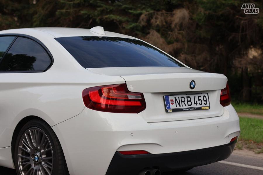 Balts BMW 220 2015 Kauņa, ar dzinēja tilpumu 2.00 L un nobraukumu 285 tūkst. km par 12250 €, foto 9 vietnē AUTOMOTO.COM.LV