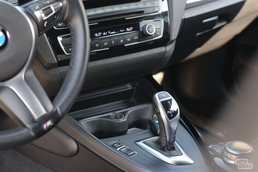 Balts BMW 220 2015 Kauņa, ar dzinēja tilpumu 2.00 L un nobraukumu 285 tūkst. km par 12250 €, foto 18 vietnē AUTOMOTO.COM.LV