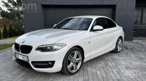 White BMW 220 2015 in Jelgava, with an engine capacity of 2.00 L and mileage of 194 thousand km for 12790 €, photo 3 on AUTOMOTO.COM.LV