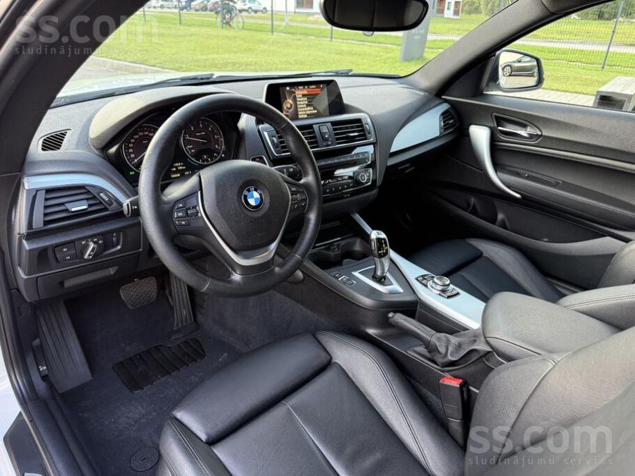 White BMW 220 2015 in Jelgava, with an engine capacity of 2.00 L and mileage of 0 thousand km for 11850 €, photo 9 on AUTOMOTO.COM.LV