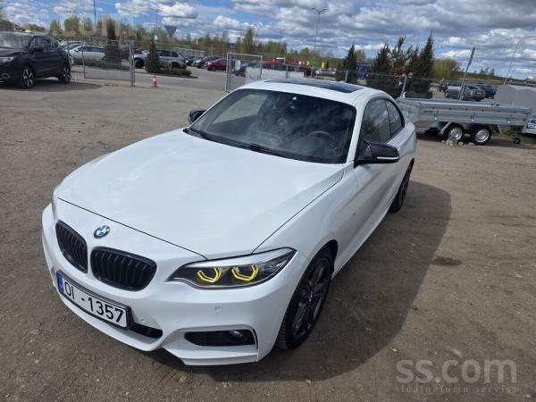 White BMW 220 2017 in Daugavpils, with an engine capacity of 2.00 L and mileage of 0 thousand km for 14000 €, photo 4 on AUTOMOTO.COM.LV