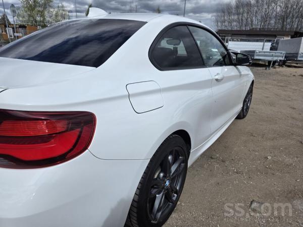 White BMW 220 2017 in Daugavpils, with an engine capacity of 2.00 L and mileage of 0 thousand km for 14000 €, photo 10 on AUTOMOTO.COM.LV