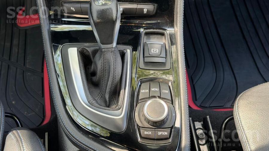 Balts BMW 220 2018 Rīga, ar dzinēja tilpumu 2.00 L un nobraukumu 0 tūkst. km par 15700 €, foto 23 vietnē AUTOMOTO.COM.LV