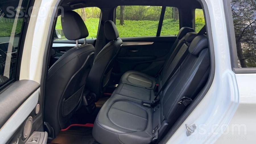 Balts BMW 220 2018 Rīga, ar dzinēja tilpumu 2.00 L un nobraukumu 0 tūkst. km par 15700 €, foto 33 vietnē AUTOMOTO.COM.LV