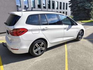 White BMW 220 2015 in Kaunas, with an engine capacity of 2.00 L and mileage of 316 thousand km for 6500 €, photo 4 on AUTOMOTO.COM.LV