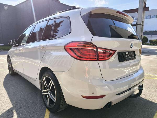 White BMW 220 2015 in Kaunas, with an engine capacity of 2.00 L and mileage of 316 thousand km for 6500 €, photo 7 on AUTOMOTO.COM.LV