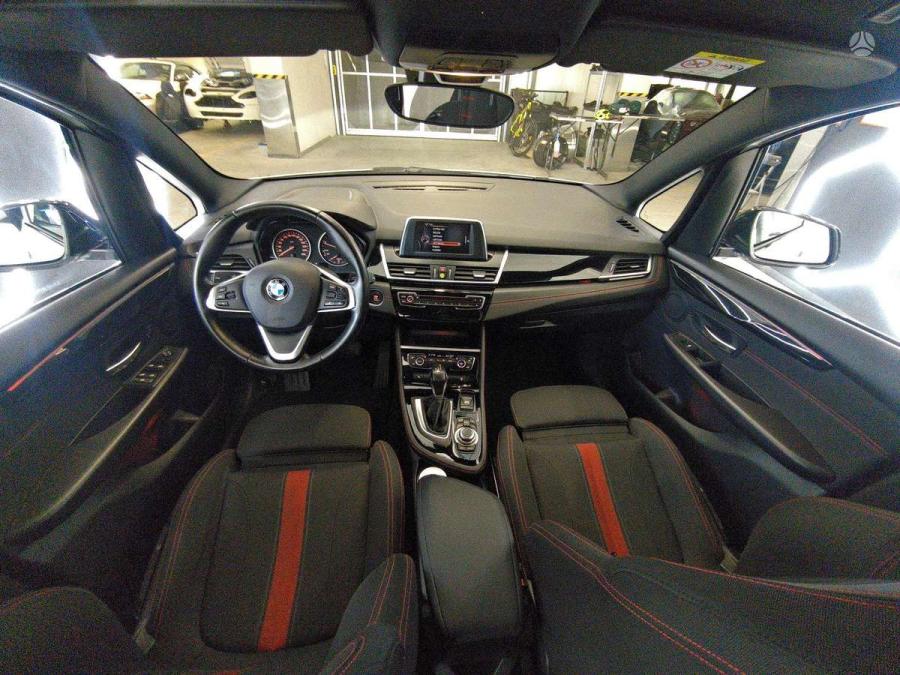 White BMW 220 2015 in Kaunas, with an engine capacity of 2.00 L and mileage of 316 thousand km for 6500 €, photo 11 on AUTOMOTO.COM.LV