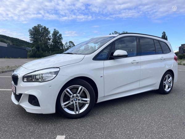 White BMW 220 2016 in Vilnius, with an engine capacity of 2.00 L and mileage of 261 thousand km for 11500 €, photo 1 on AUTOMOTO.COM.LV