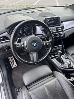 White BMW 220 2016 in Vilnius, with an engine capacity of 2.00 L and mileage of 261 thousand km for 11500 €, photo 13 on AUTOMOTO.COM.LV
