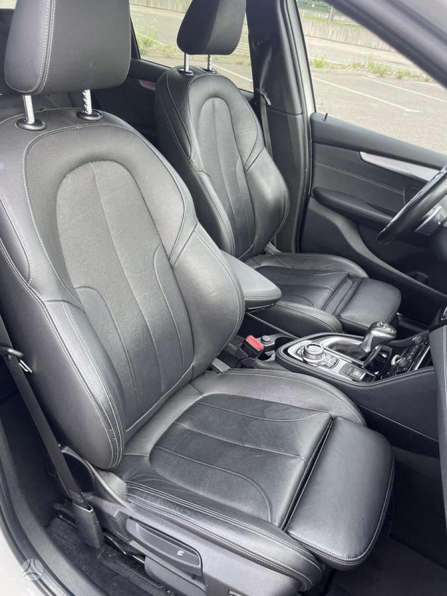 White BMW 220 2016 in Vilnius, with an engine capacity of 2.00 L and mileage of 261 thousand km for 11500 €, photo 15 on AUTOMOTO.COM.LV