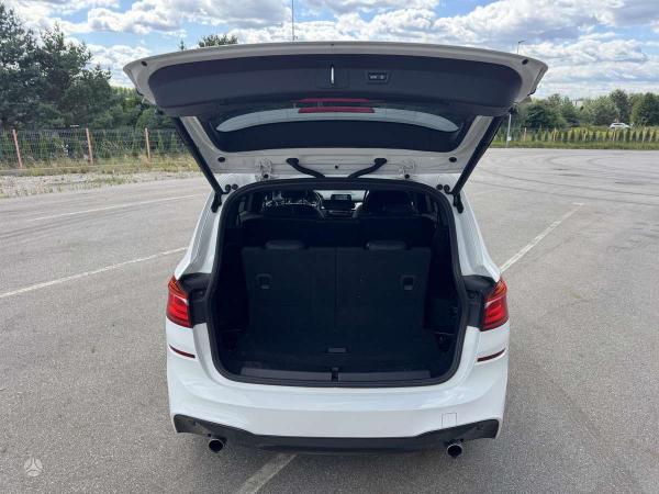 Balts BMW 220 2016 Viļņa, ar dzinēja tilpumu 2.00 L un nobraukumu 262 tūkst. km par 8995 €, foto 6 vietnē AUTOMOTO.COM.LV